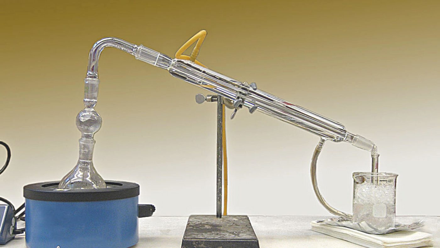 How to Avoid Methanol When Distilling Alcohol (Must Read!) - Distilmate